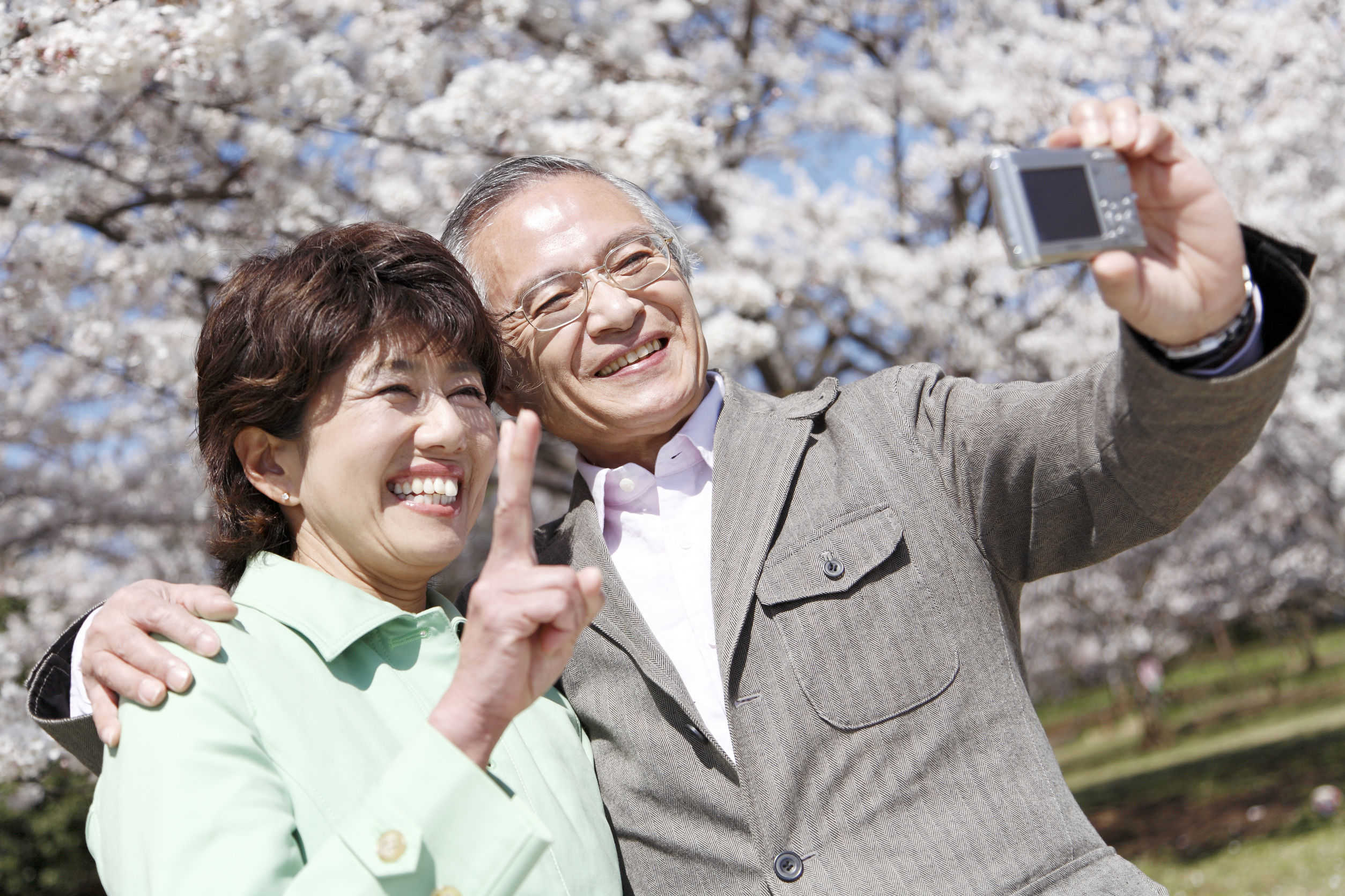 Get A Handle On Your 40s By Handling Your Money – MoneyPenny